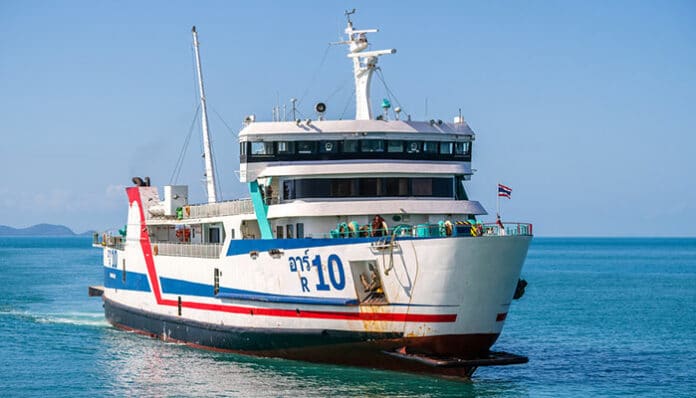 Donsak Pier: The Ferry Port going to Koh Samui and Koh Phangan